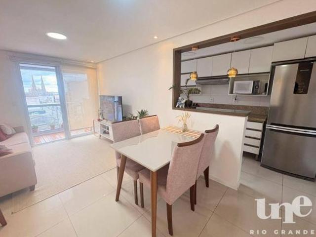 Apartamento diferenciado no centro de Rio Grande!