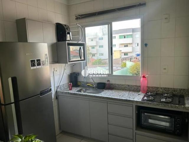 Apartamento disponível para locação no bairro Santa Mônica em Uberlândia MG