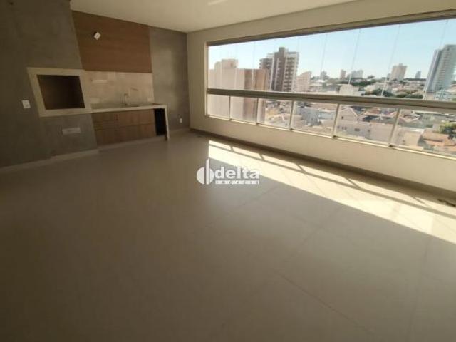 Apartamento disponível para locação e venda no bairro Martins em Uberlândia MG