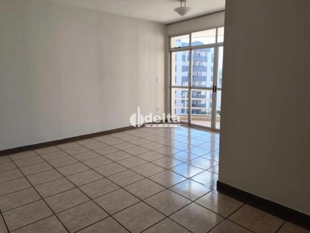 Apartamento disponível para locação e venda no bairro Saraiva em Uberlândia MG