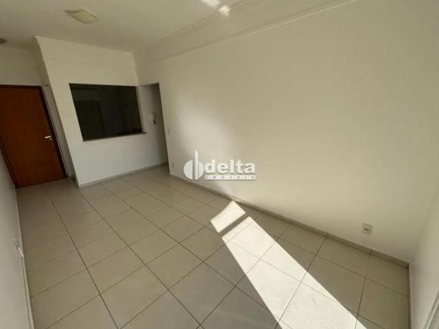 Apartamento disponível para locação e venda no bairro Saraiva em Uberlândia MG