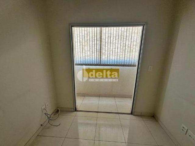 Apartamento disponível para locação e venda no bairro Tubalina em Uberlândia MG