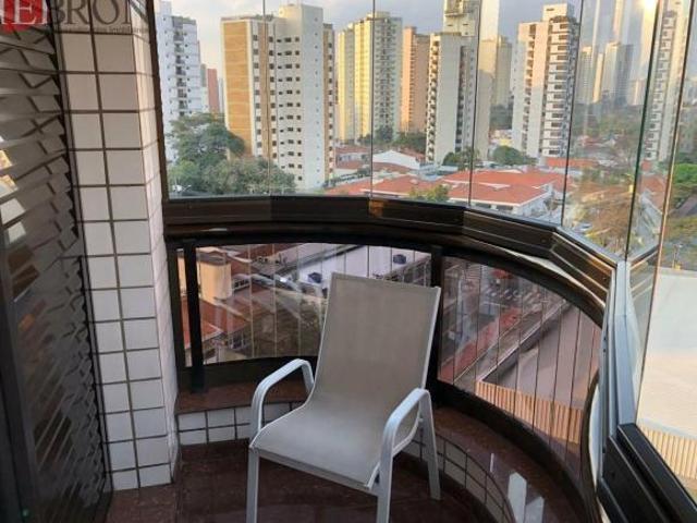 Apartamento disponível para venda localizado no bairro do Tatuapé!