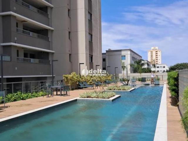 Apartamento com 2 suítes disponível para locação no bairro Gávea em Uberlândia MG