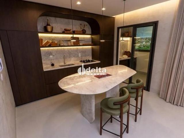 Apartamento disponível para venda no bairro Jardim Colina em Uberlândia MG