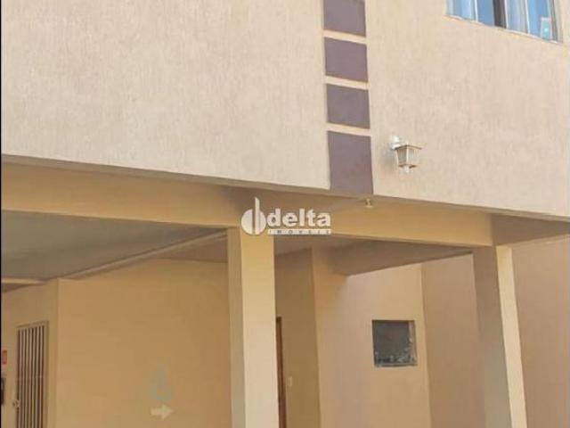 Apartamento disponível para venda no bairro Jardim das Palmeiras em Uberlândia MG