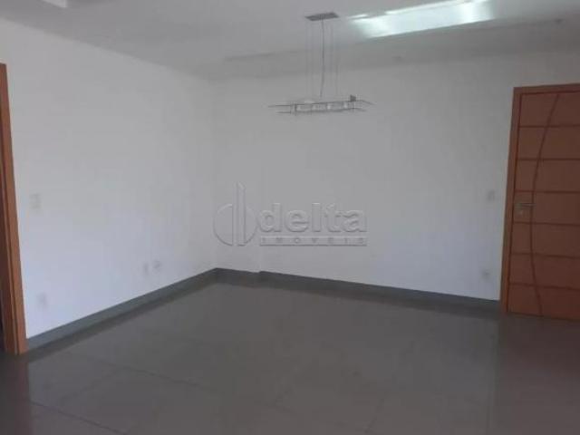 Apartamento disponível para venda no bairro Saraiva em Uberlândia MG