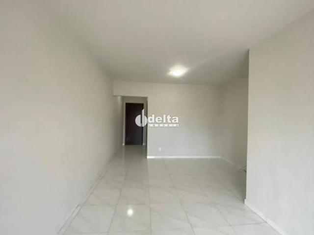 Apartamento disponível para venda no bairro Umuarama em Uberlândia MG