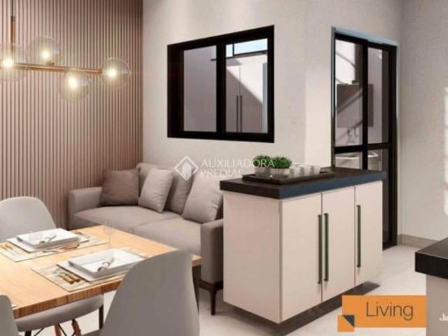Apartamento do tipo sem condomínio com elevador no Bairro Campestre, Santo André/SP