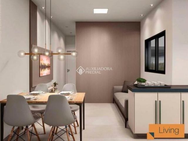 Apartamento do tipo sem condomínio com elevador no Bairro Campestre, Santo André/SP