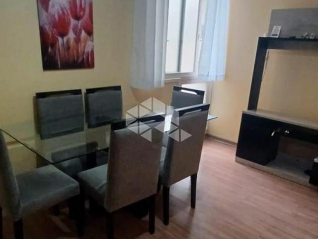 Apartamento dois dormitórios no Menino Deus