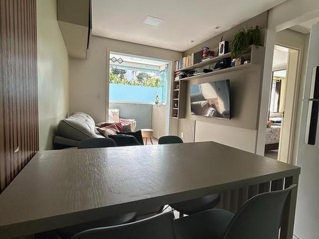 APARTAMENTO DOIS DORMITÓRIOS NO TREVISO