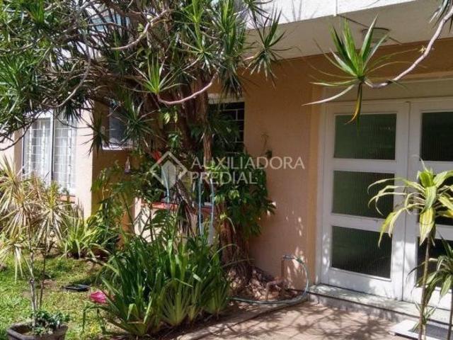 Apartamento dois dormitórios à venda no Menino Deus Porto Alegre