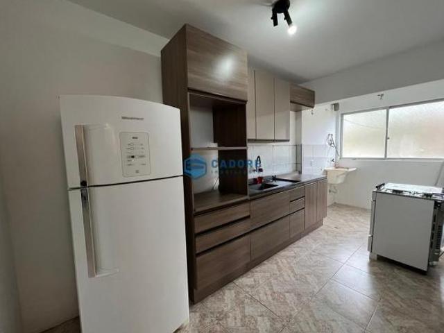 Apartamento dois dormitorios bairro Lourdes