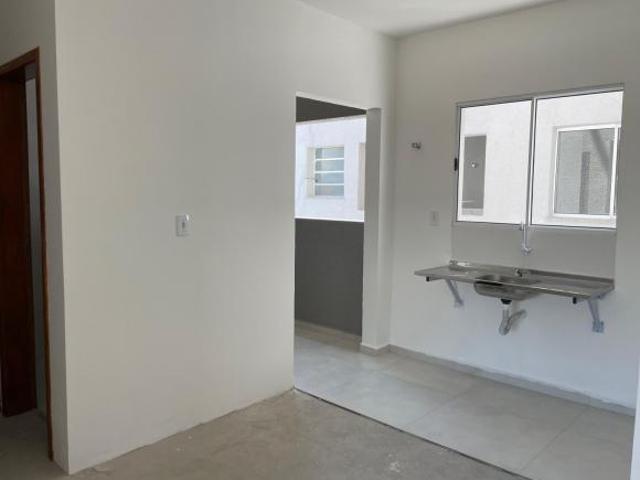 Apartamento dois dormitórios com suíte e sacada à venda, ótima localização, Bosque da Princesa, Pind