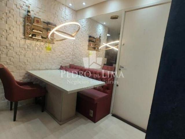 Apartamento dois dormitórios e uma vaga na Penha