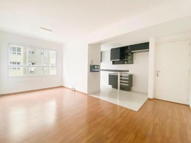 Apartamento dois quartos com vaga no central parque