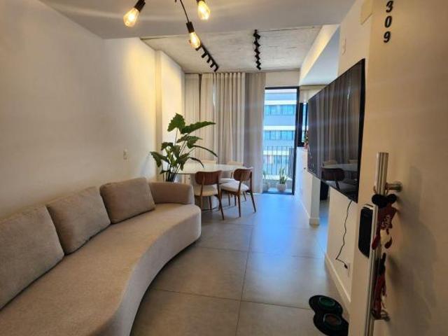 Apartamento Noroeste SQNW 306 2 quartos, 2 suítes, varanda e 2 vaga de garagem