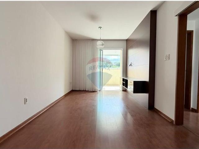 Apartamento dois quartos para locação na Rio Branco
