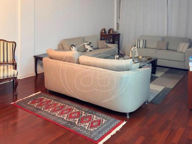 Apartamento dos Sonhos: 3 Dorms, 2 Suítes e 138 m² de Conforto!