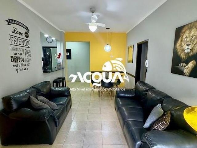 Apartamento duas quadras da Praia pitangueiras