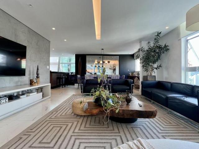 Apartamento Dúplex 3 suítes, escritório, varanda gourmet, área de lazer completa, Bossa Nova Estre
