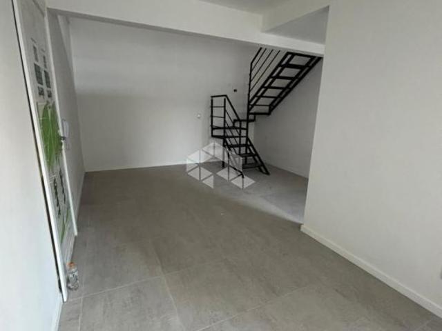 Apartamento Duplex 01 dormitório na Cidade Baixa Porto Alegre