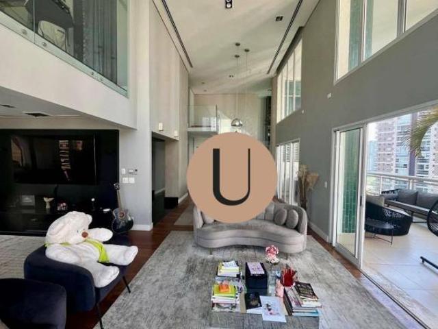 Apartamento Duplex 210m2, Vista Maravilhosa!Panamby!