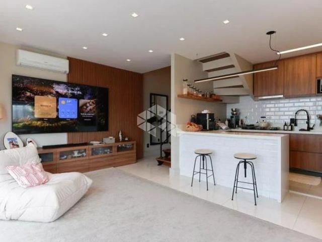 Apartamento duplex 2 dormitórios e 2 vagas Santa Teresinha