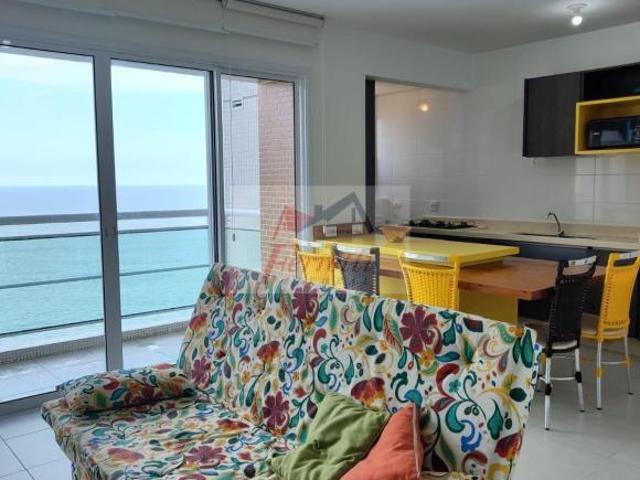 Apartamento Duplex, 2 suítes e com vista para o oceano