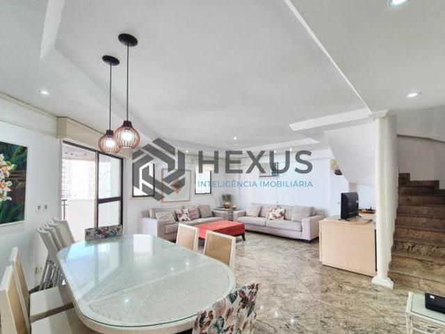 Apartamento Duplex com varanda vista mar a 50m da praia nas Pitangueiras, Guaruj