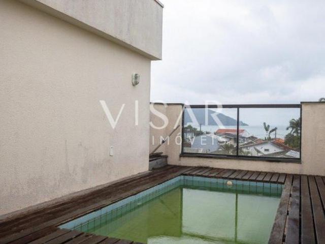 Apartamento duplex com vista para o mar na Praia da Tabatinga