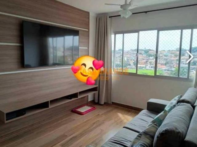 Apartamento Duplex com 105 ms², a venda no Centro de SJC