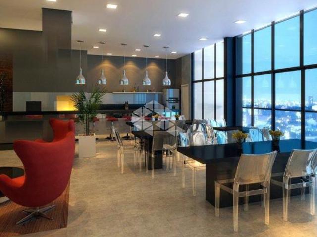 Apartamento Duplex com 1 dormitório, sendo 1 suíte e 1 vaga, elevador, no bairro Jardim Botânico