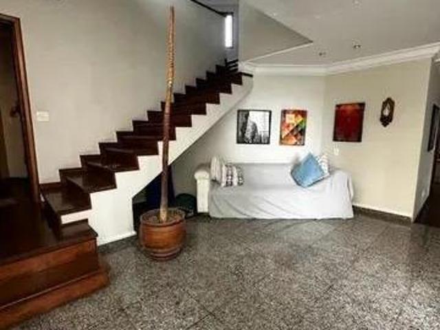 Apartamento duplex com 215m 3 suítes, 4 vagas na região do Portal do Morumbi