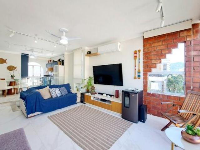 Apartamento Duplex com 2 dormitórios à venda, 78 m² por R$ 530.000 Enseada Guarujá/SP