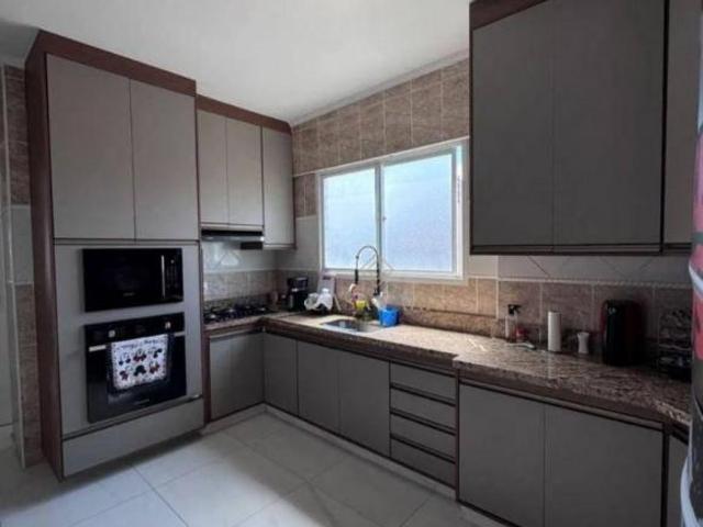 Apartamento Duplex com 2 dormitórios à venda, 105 m² por R$ 680.000,00 Tupi Praia Grande/SP