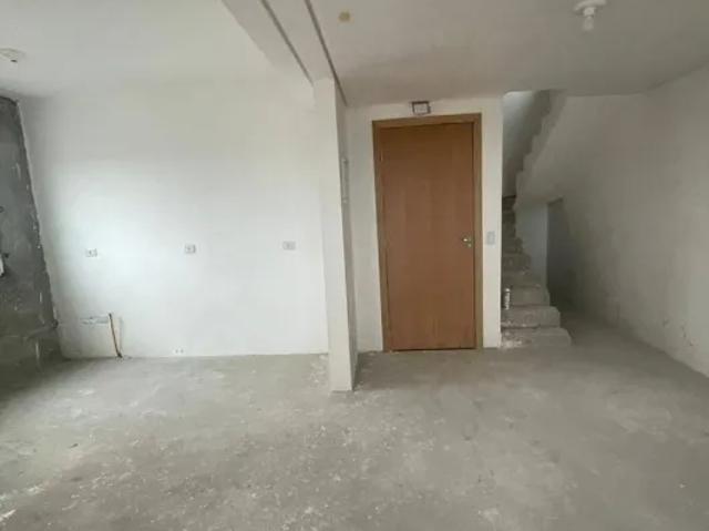 Apartamento Duplex com 2 dormitórios à venda, 140 m² por R$ 650.000,00 Parque São Vicente Mauá/S