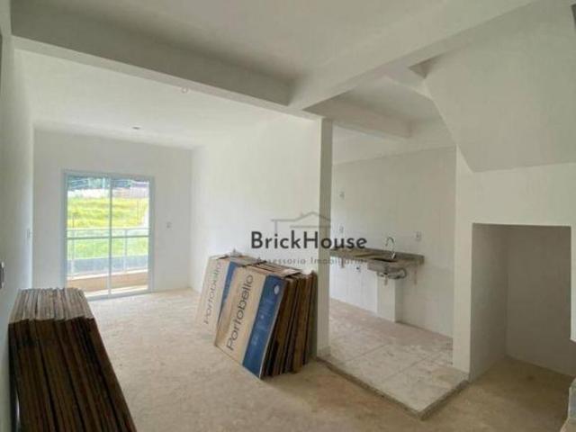 Apartamento Duplex com 2 dormitórios à venda, 144 m² por R$ 700.000,00 Bairro Do Cambará São Roq