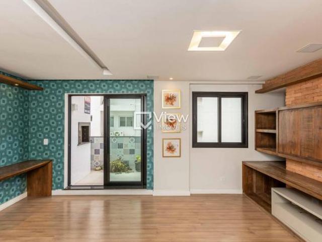 Apartamento Duplex com 2 dormitórios sendo 1 suíte
