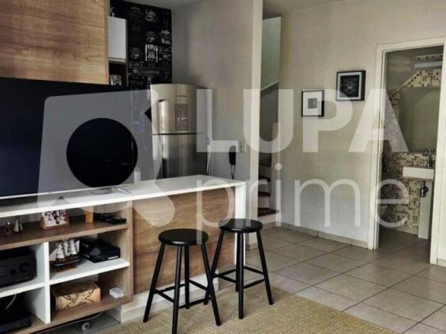 APARTAMENTO DUPLEX COM 2 QUARTOS E 2 VAGAS DE GARAGEM À VENDA NO GUARUJÁ