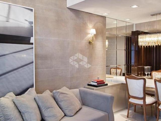 Apartamento Duplex Mobiliado com 2 vagas de Garagem