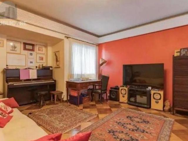 Apartamento Duplex com 3 dormitórios, churrasqueira, pátio no bairro Bom Fim!