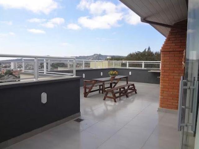 Apartamento Duplex com 3 dormitórios à venda, 120 m² por R$ 710.000,00 Jardim Meny São Roque/SP