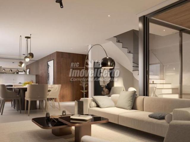 Apartamento Duplex com 3 Suítes, no coração do Águ
