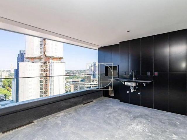 Apartamento Duplex com 3 suítes R$ 5.800.000 Bigorrilho