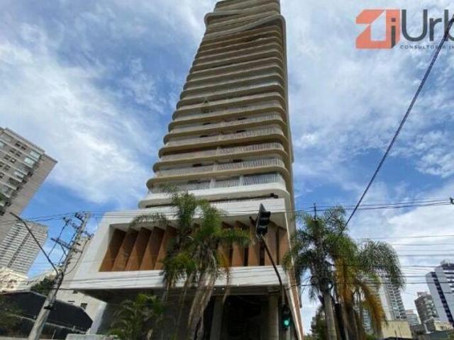 Apartamento duplex com 3 suítes, 300m² à venda à poucos metros da estação Vila Madalena