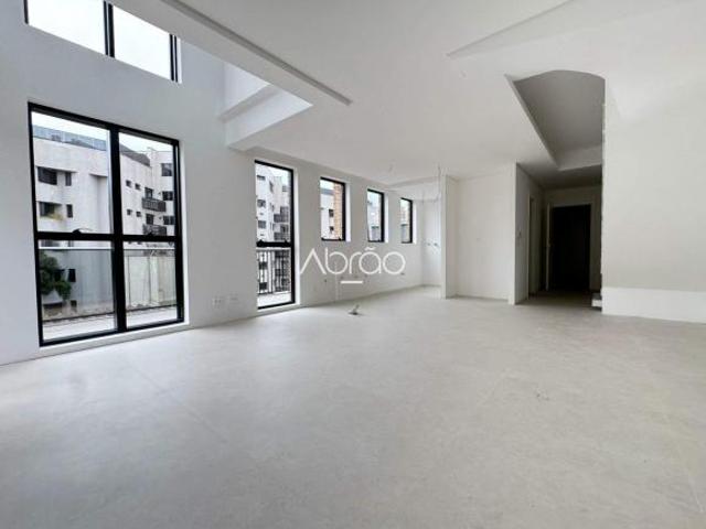 Apartamento duplex com 3 quartos à venda no Bigorr