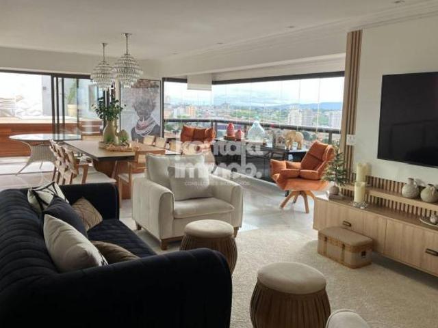 Apartamento Duplex com 3 Quartos à Venda, Centro Sorocaba