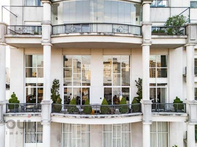Apartamento Duplex com 4 dormitórios à venda, 650 m² por R$ 32.900.000 Cerqueira César São Paulo